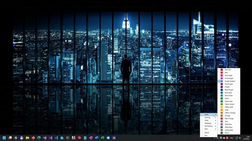 How to Use Virtual Desktops in Windows 11