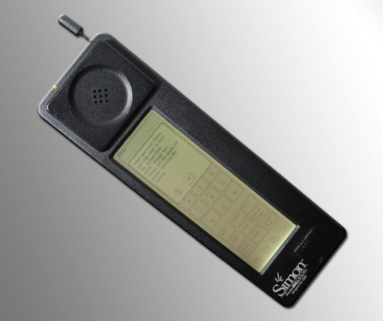 Smartphone 101: What Makes a Phone Smart?